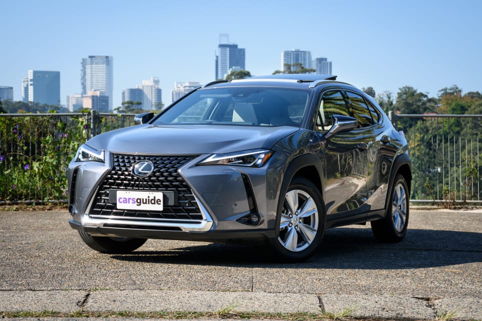 Toyota đưa Lexus UX về Việt Nam, phân khúc CUV hạng sang thêm sôi động