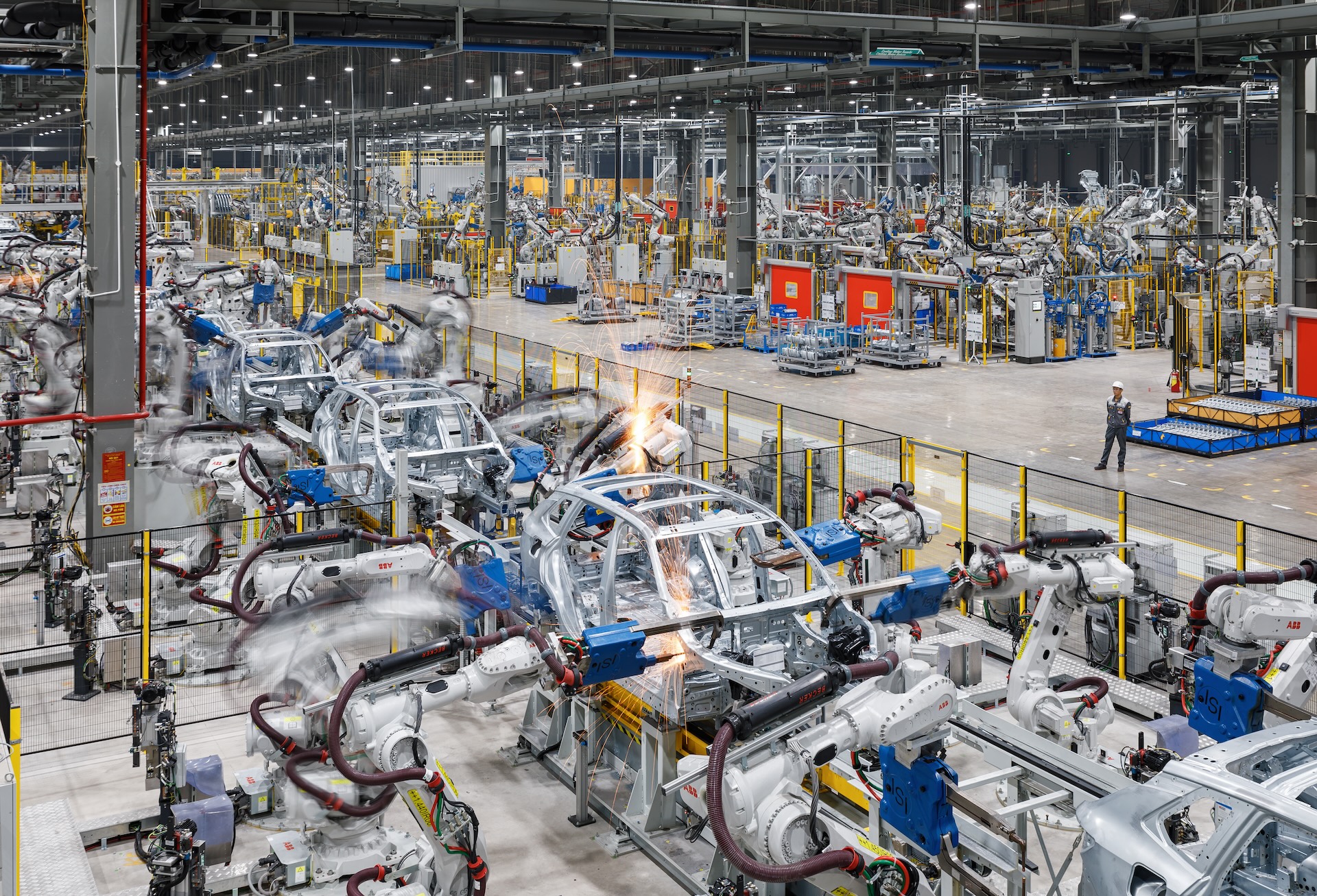 VinRobotics - Công ty nghiên cứu và phát triển người máy của Vingroup ...