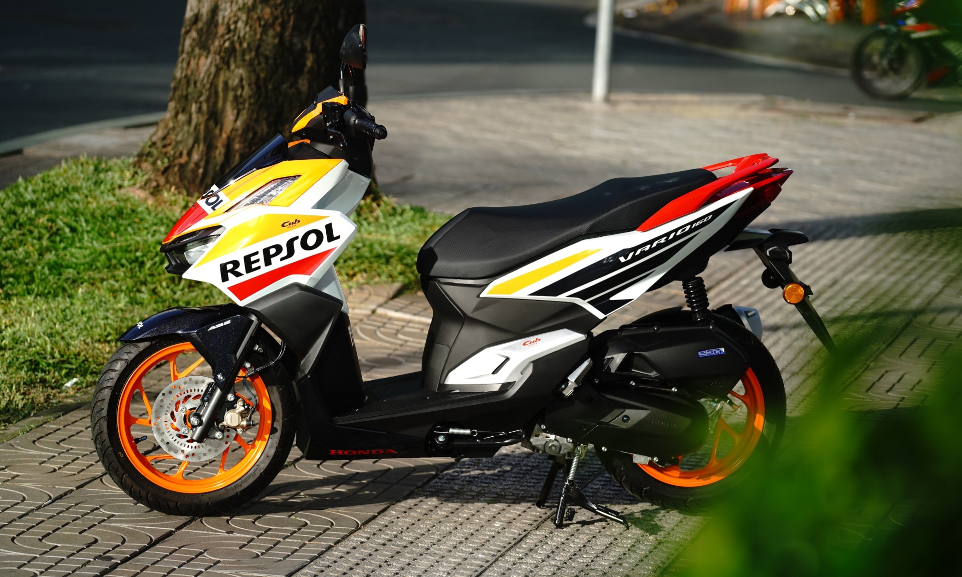Honda Vario 160 Repsol Limited cập bến Việt Nam: Giá hơn 80 triệu đồng ...