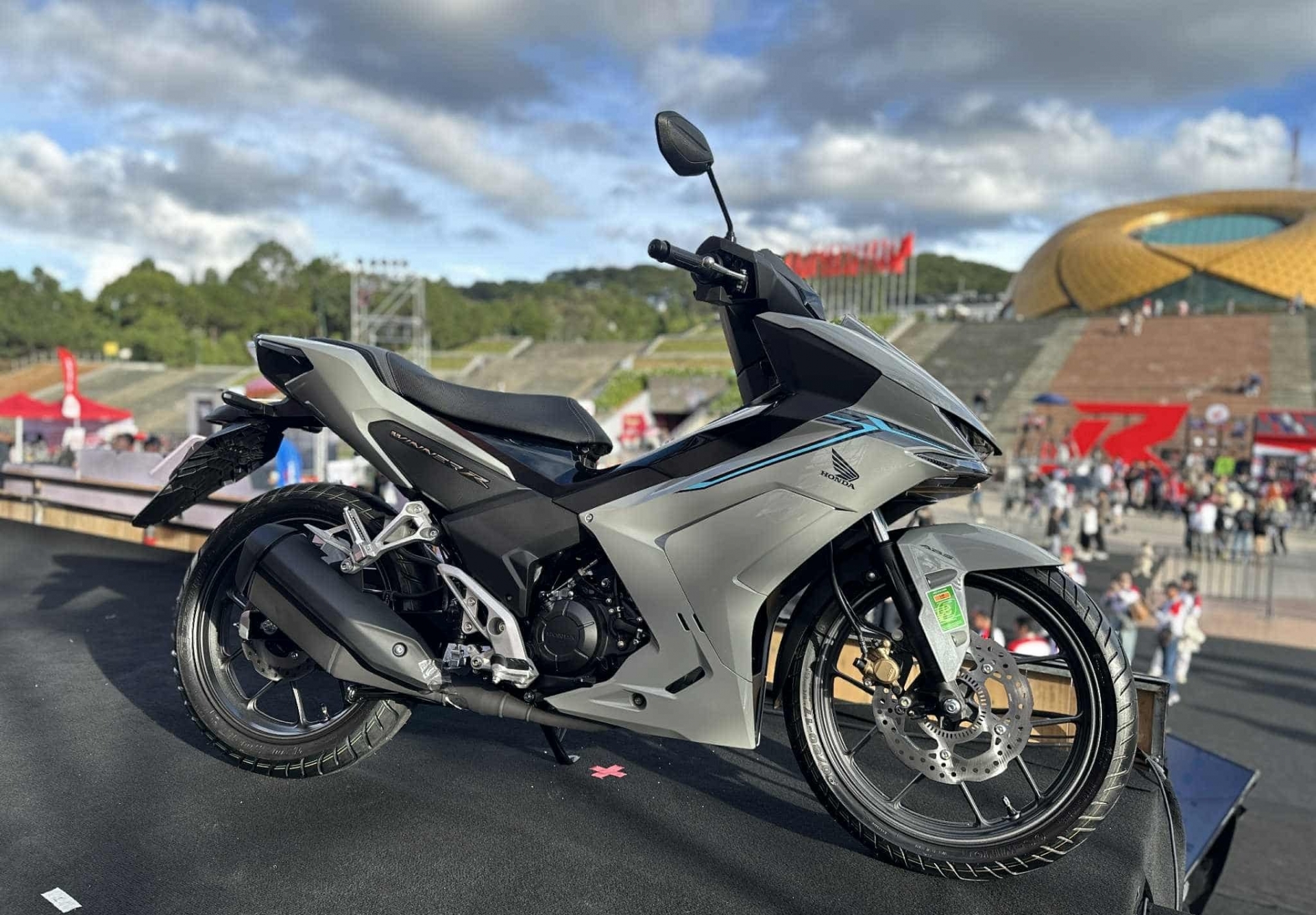 Những cải tiến nổi bật của Honda Winner R so với Winner X