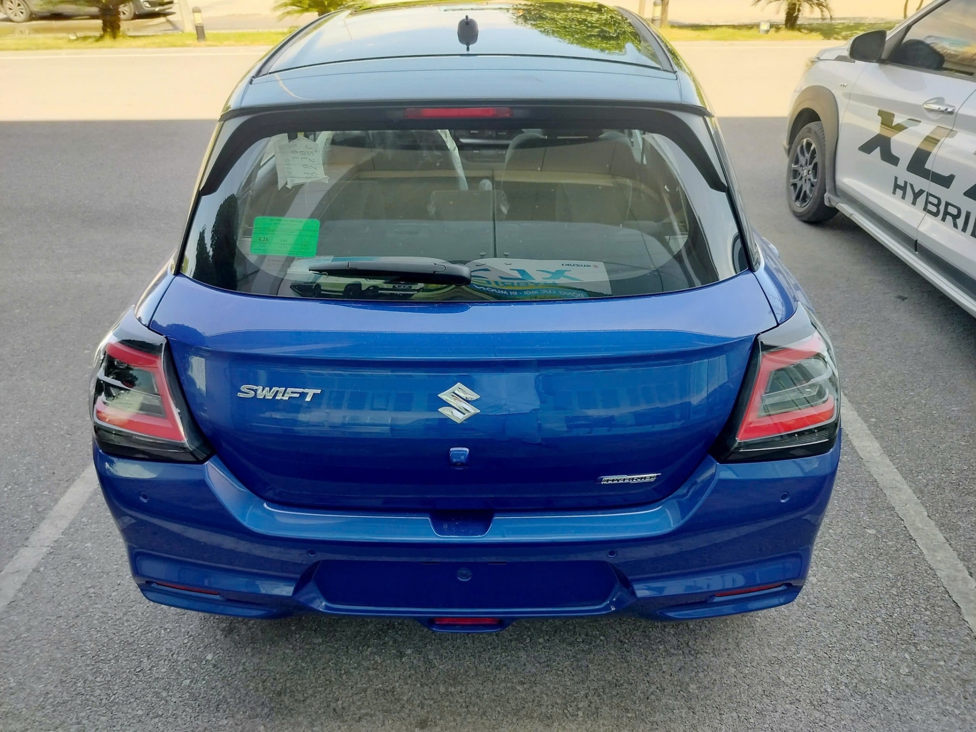 Suzuki Swift 2025 nhập Nhật đã về đại lý Việt: Động cơ hybrid, giá dự ...