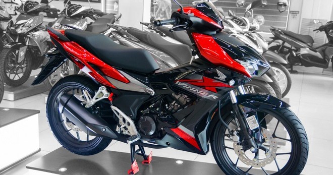 Honda Winner X 2021 bất ngờ giảm giá cực mạnh lên đến 14 triệu đồng