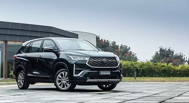 Khách hàng muốn sở hữu Toyota Innova mới phải chờ tới hơn 1 năm