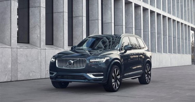 Volvo ra mắt dàn xe công nghệ cao tại Triển lãm Ô tô Việt Nam 2022