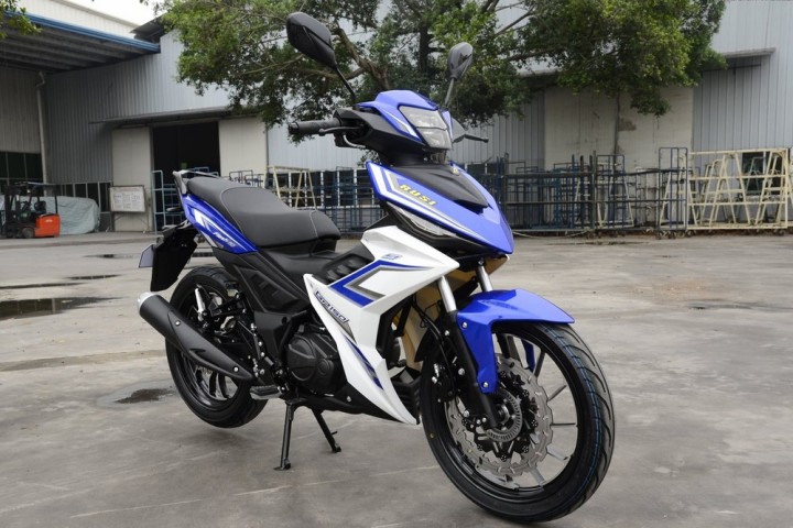 Rusi Flash 150 - Xe côn tay Trung Quốc lai Winner và Exciter ra mắt ...